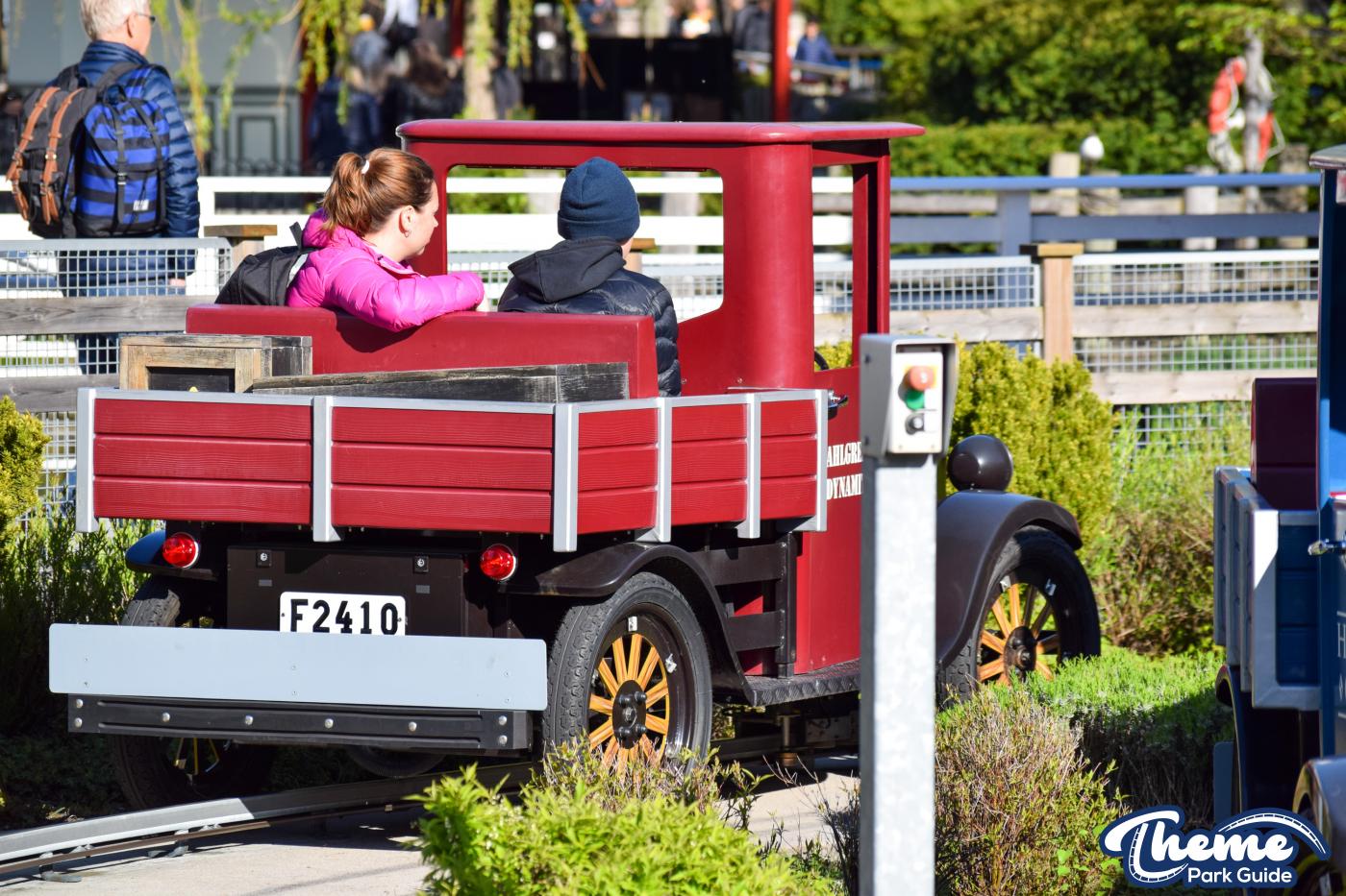 Farfars Bil | Theme Park Guide